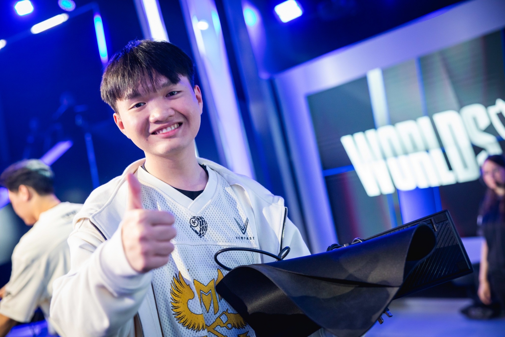 Bảng xếp hạng CKTG 2024 LOL mới nhất