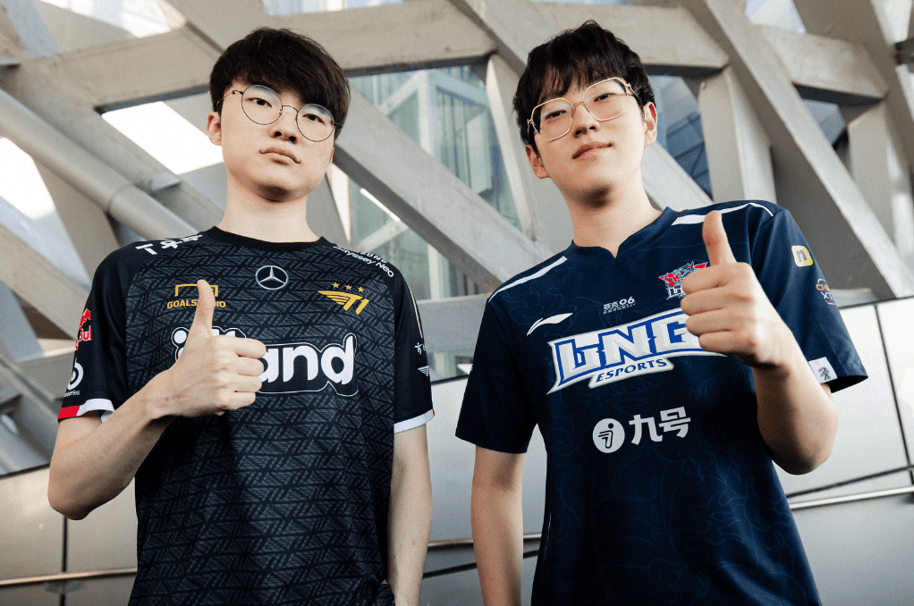 Scout là ai? Tiểu sử Scout - 'Vua nợ' LPL