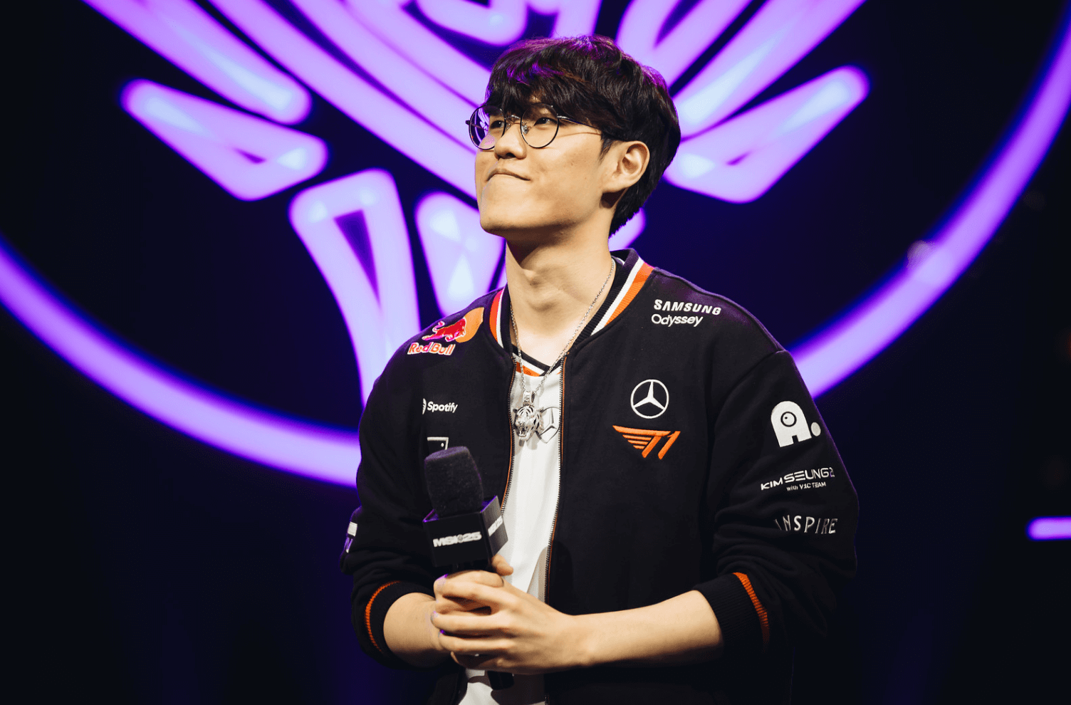 EWC 2025: Thắng nghẹt thở MKOI, T1 Oner tuyên bố đầy tự tin