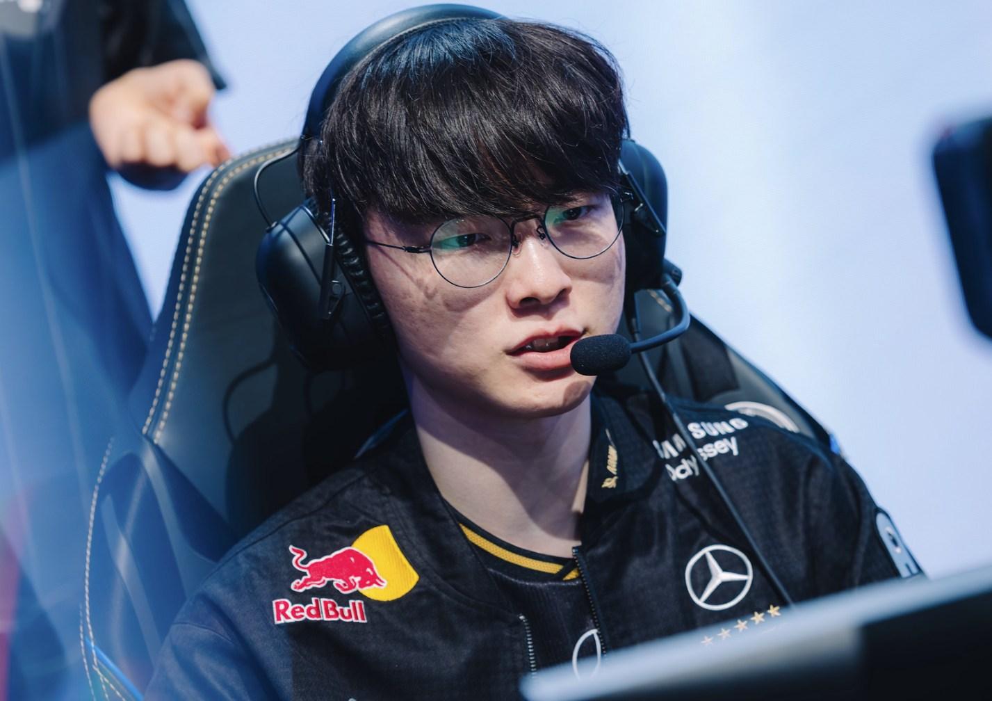 Lịch thi đấu CKTG LOL hôm nay 24/10: BLG vs VKS, 100T vs T1