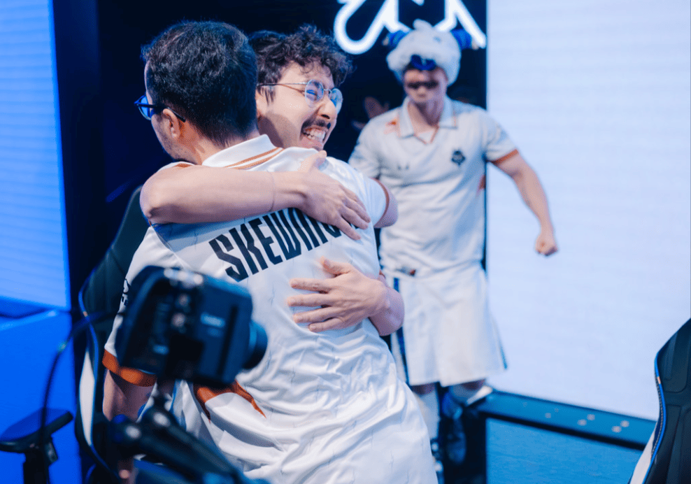 Link xem trực tiếp CKTG LOL hôm nay 30/10: G2 vs TES