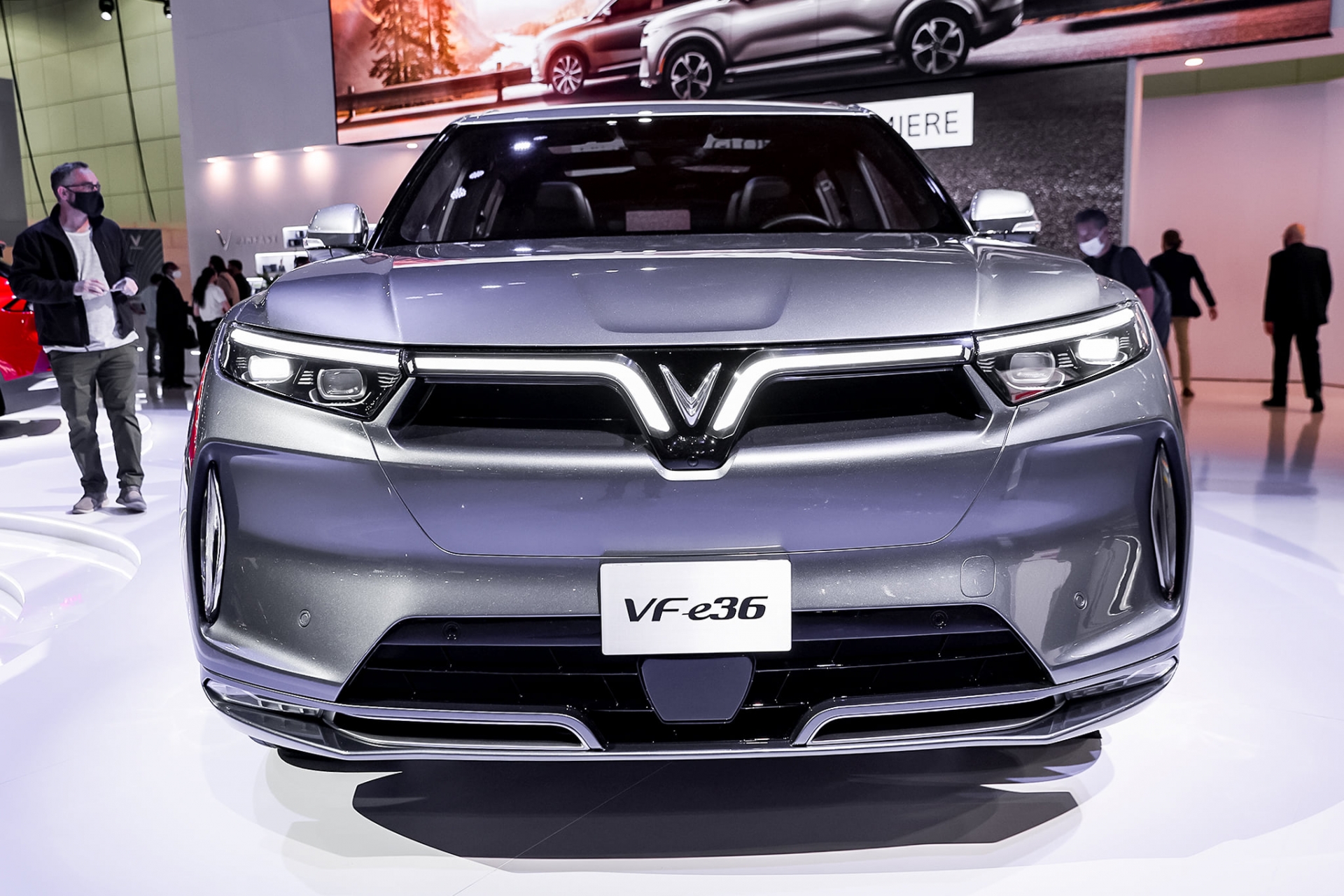 Thông số kỹ thuật VinFast VF e36: nhiều công nghệ thông minh