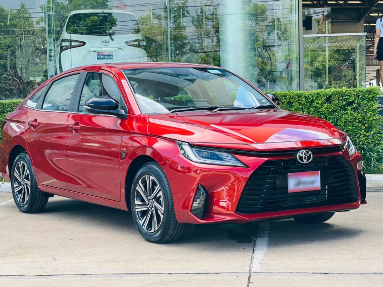 'BOM TẤN' Toyota Vios 2023 sắp về Việt Nam, đại lý đã nhận cọc