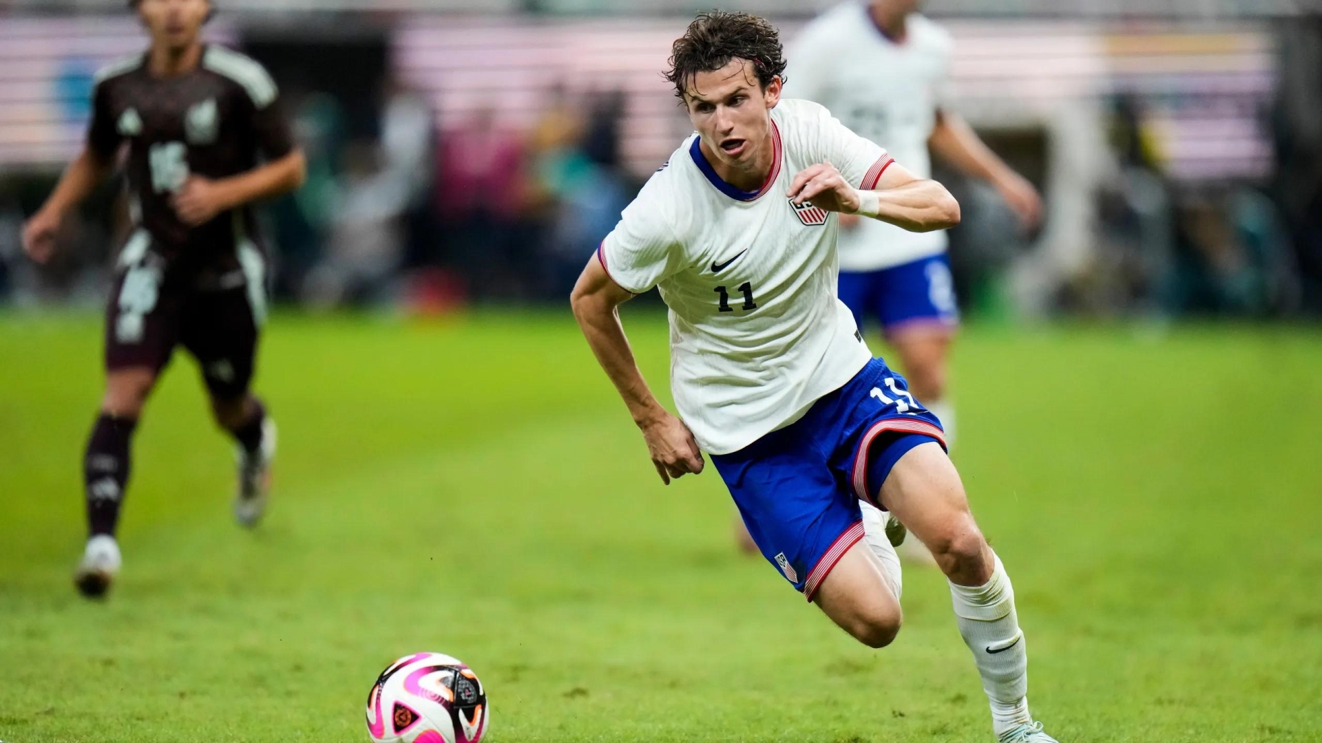 Sao tuyển Mỹ phải 'cưới chạy' toát mồ hôi vì World Cup 2026