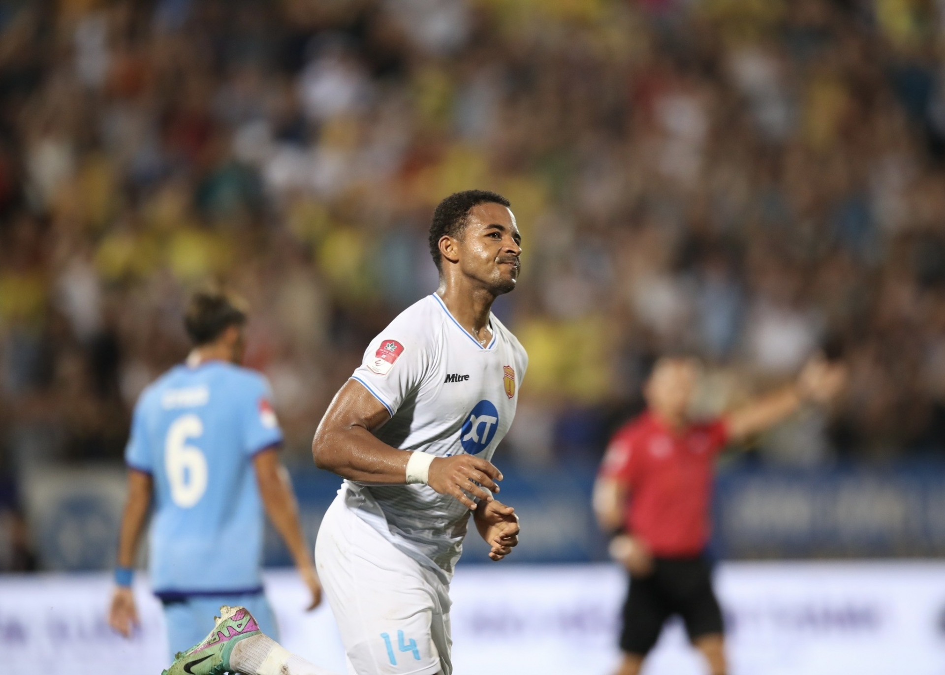 CLB Nam Định nhận tin không vui từ Rafaelson