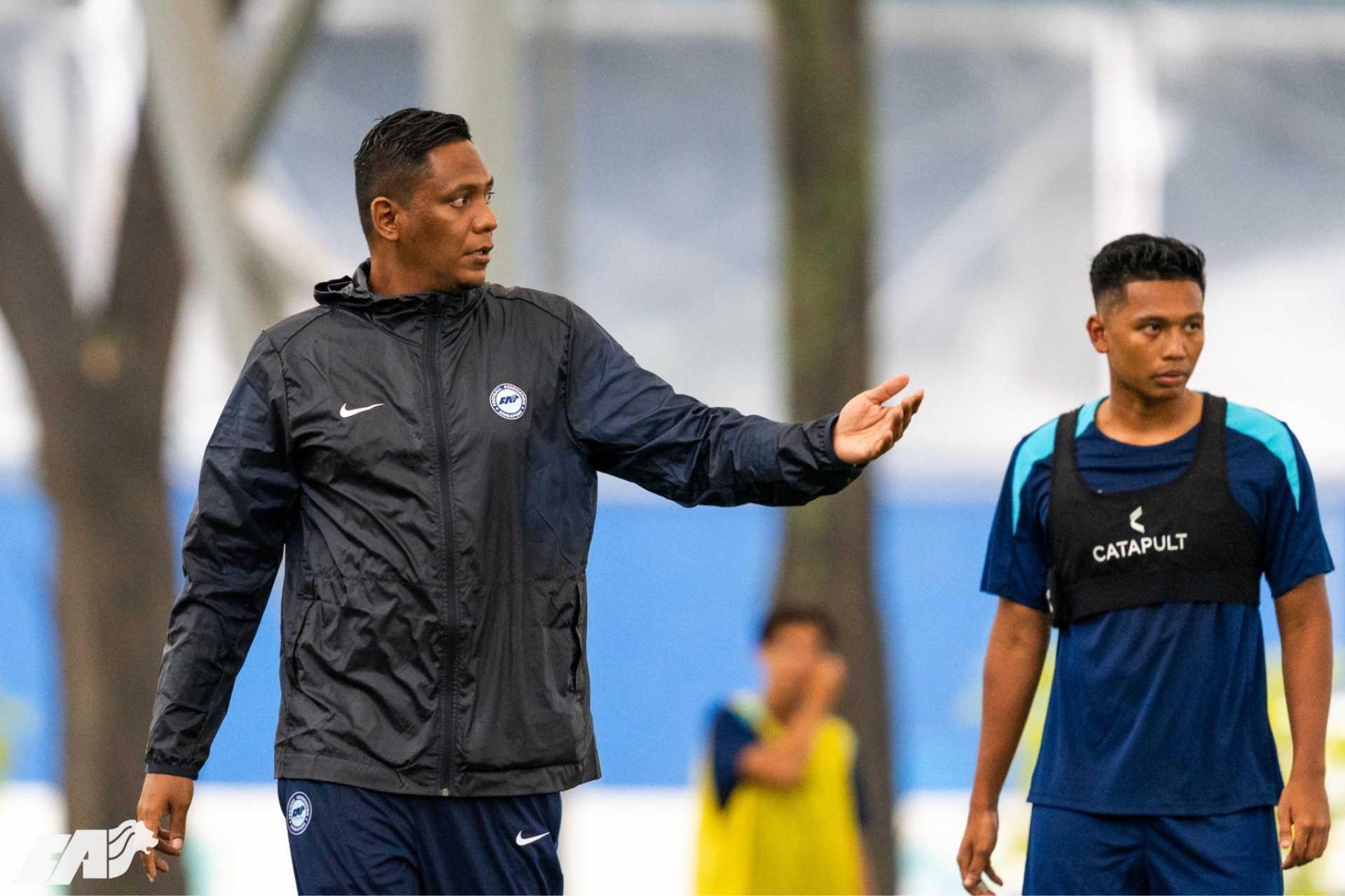 HLV Singapore đánh giá bất ngờ về U23 Việt Nam