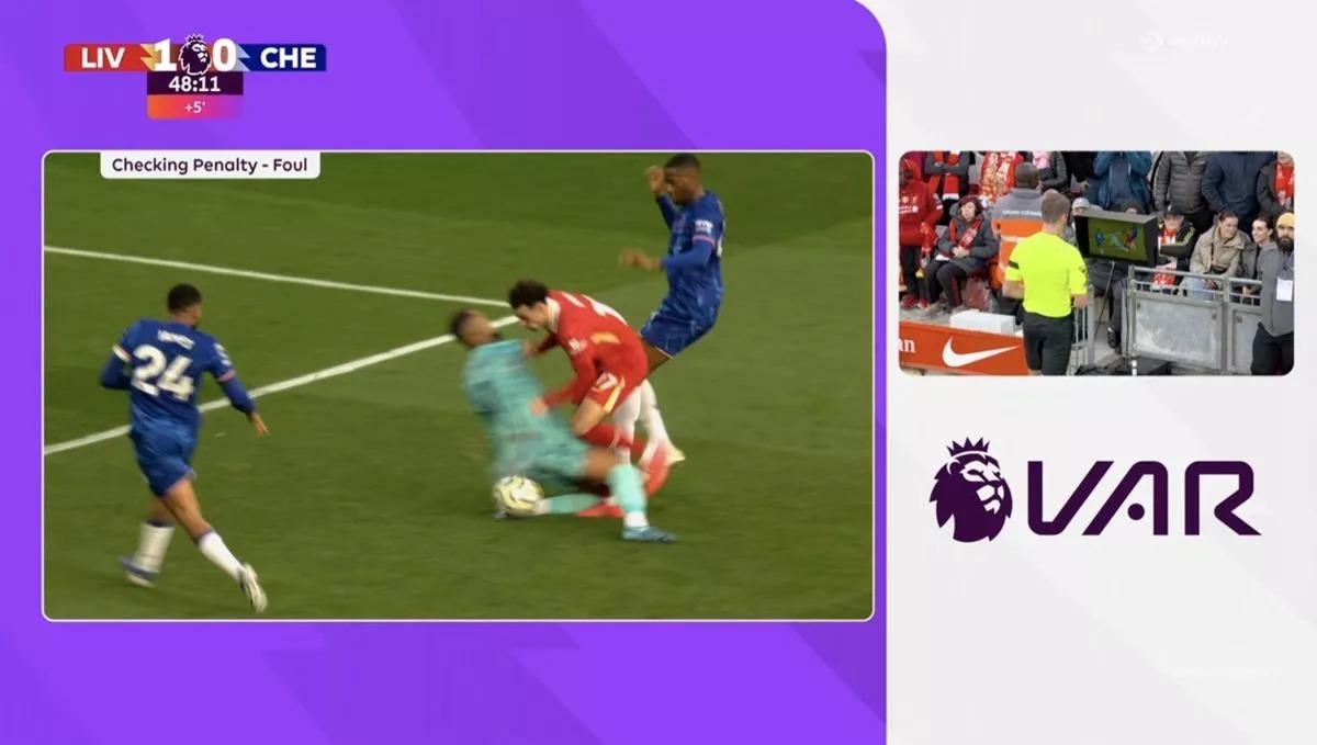 Đã rõ lý do Liverpool bị tước phạt đền trước Chelsea