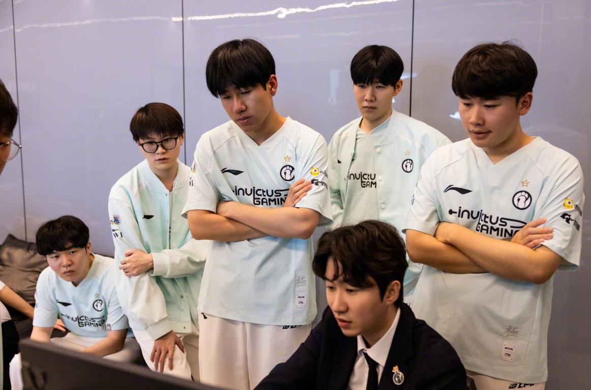 LPL đang 'tự hủy' trước thềm đại chiến IG vs T1