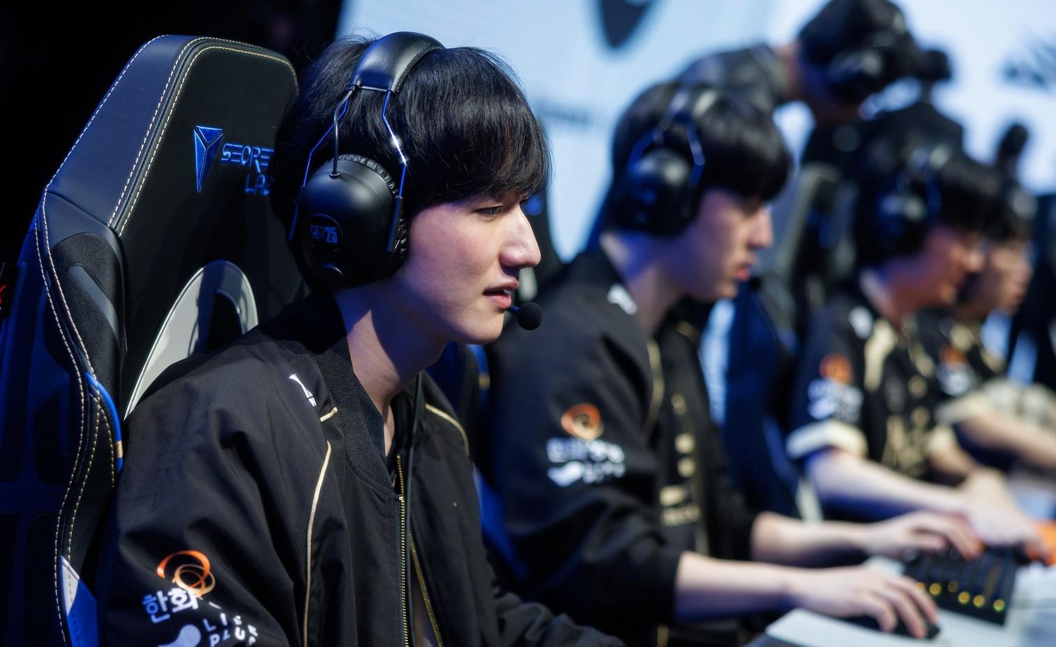 HLE Zeka: 'Tôi rất vui khi có thể hạ gục đội từng thắng T1'