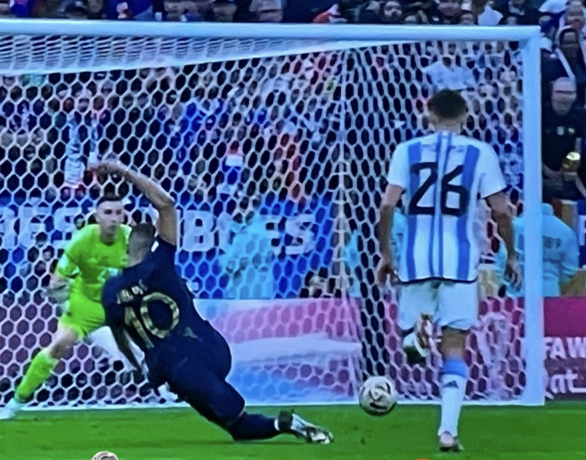 Kylian Mbappe: Cậu bé vàng nước Pháp đang dần trở nên vĩ đại