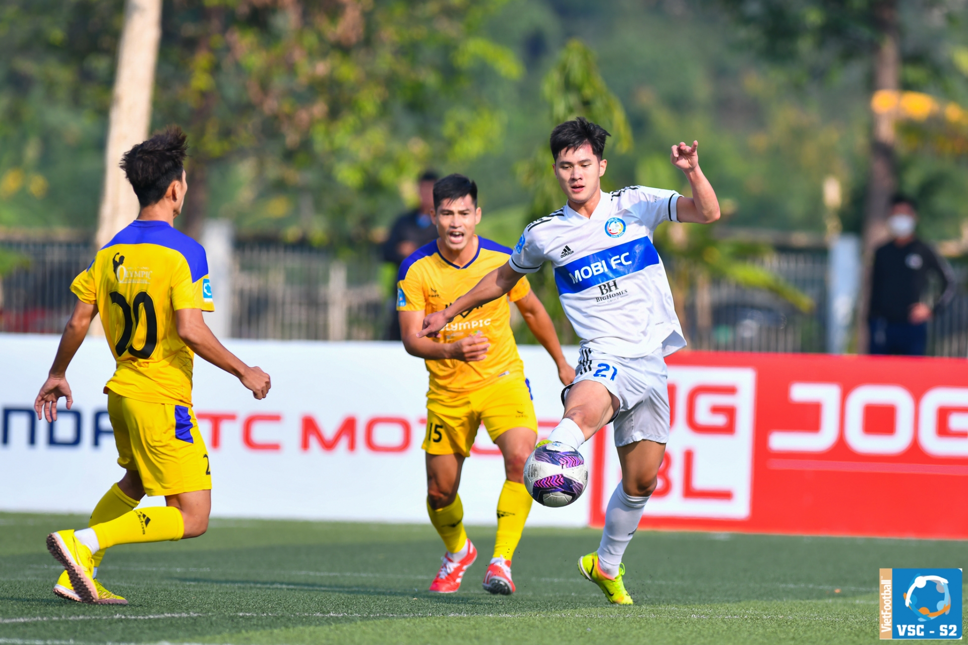 Tiền đạo Hà Minh Tân: Bàn thắng, nỗi nhớ và kì vọng của ba