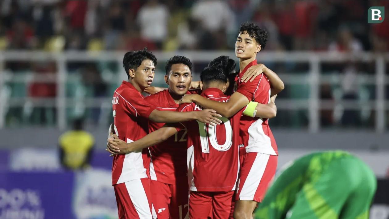 Chuyên gia Indonesia: 'U23 đá thế này thì thất bại cũng đáng thôi'