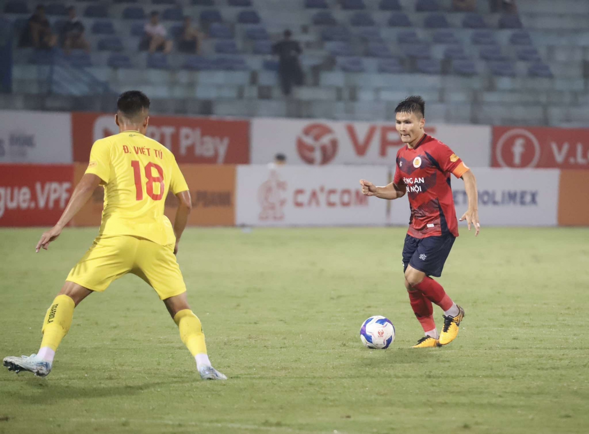 BXH V-League 2024/25 vòng 2: HAGL ngôi đầu, CAHN có vị trí bất ngờ
