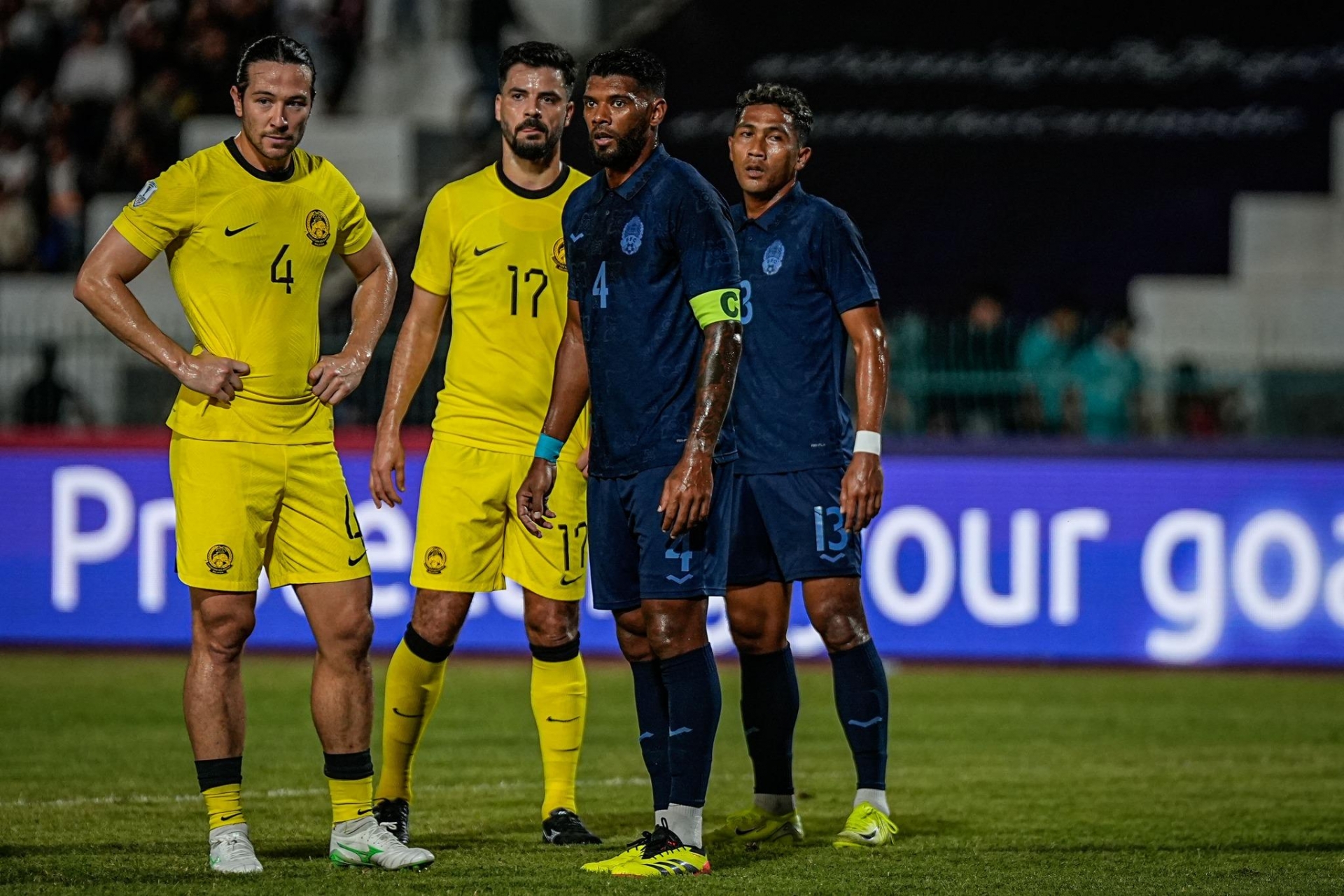 HLV Malaysia: 'Tôi không nghĩ Campuchia có thể...'