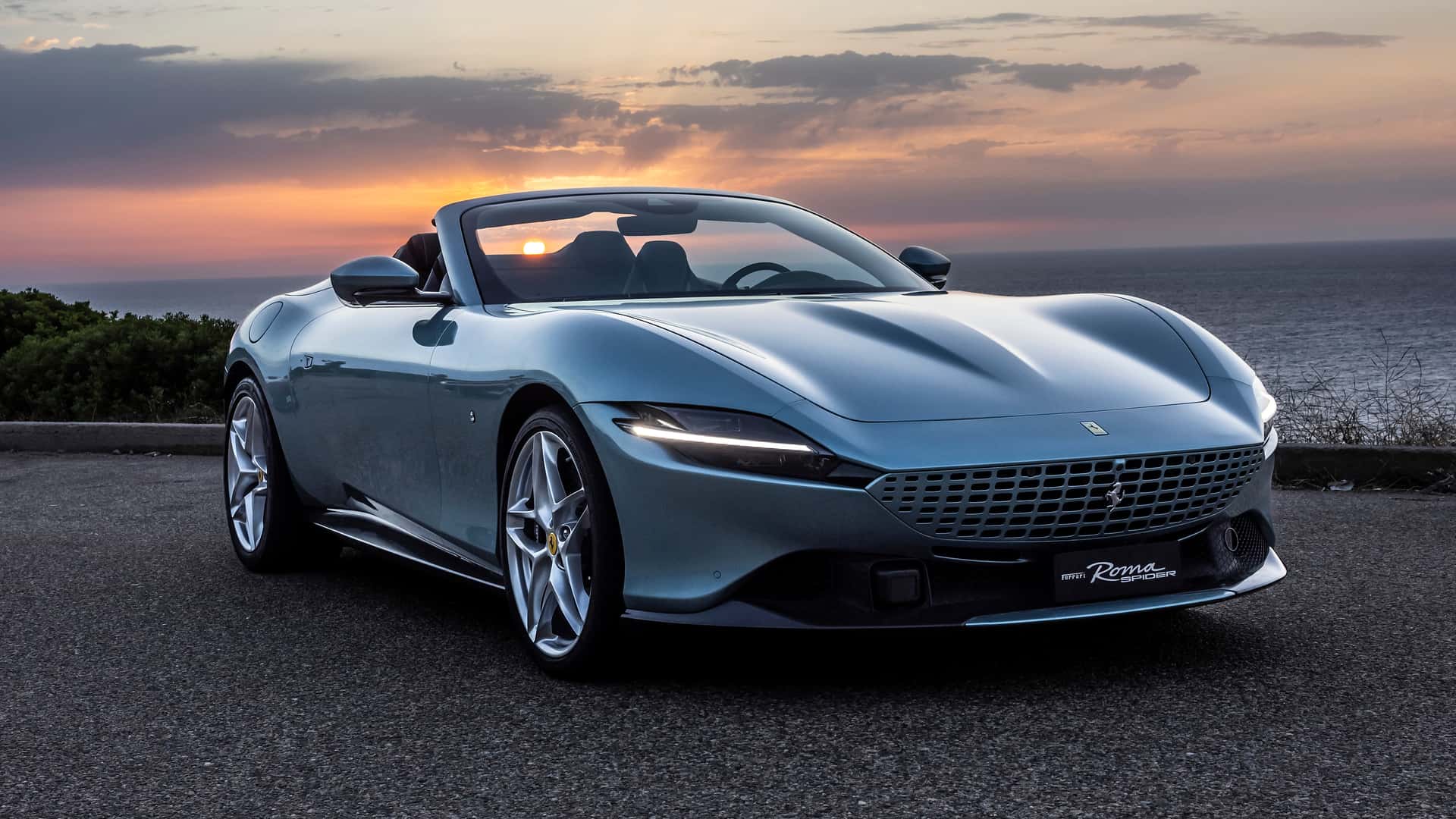 Ferrari Roma Spider là mẫu xe có thiết kế đẹp nhất năm 2024