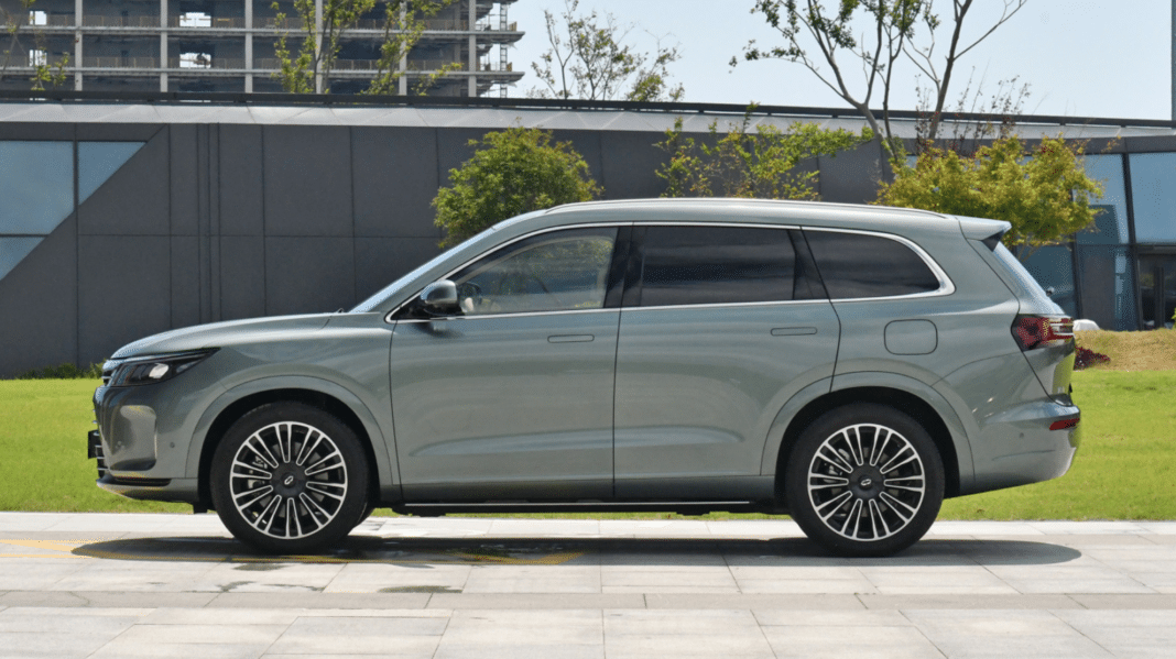 SUV hybrid Aito M7 của Huawei chứng tỏ độ HOT với lượng đơn hàng khổng lồ