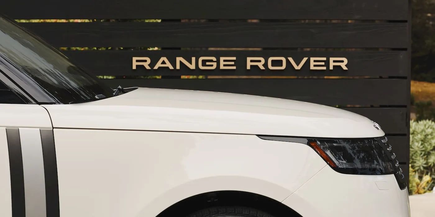Ô tô điện Range Rover đầu tiên gây sốt, 16.000 người ‘xếp hàng’ chờ mua xe