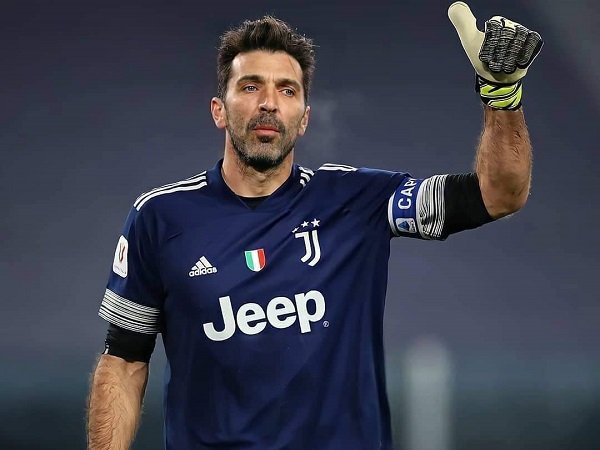 Buffon chuẩn bị trở lại đội bóng cũ