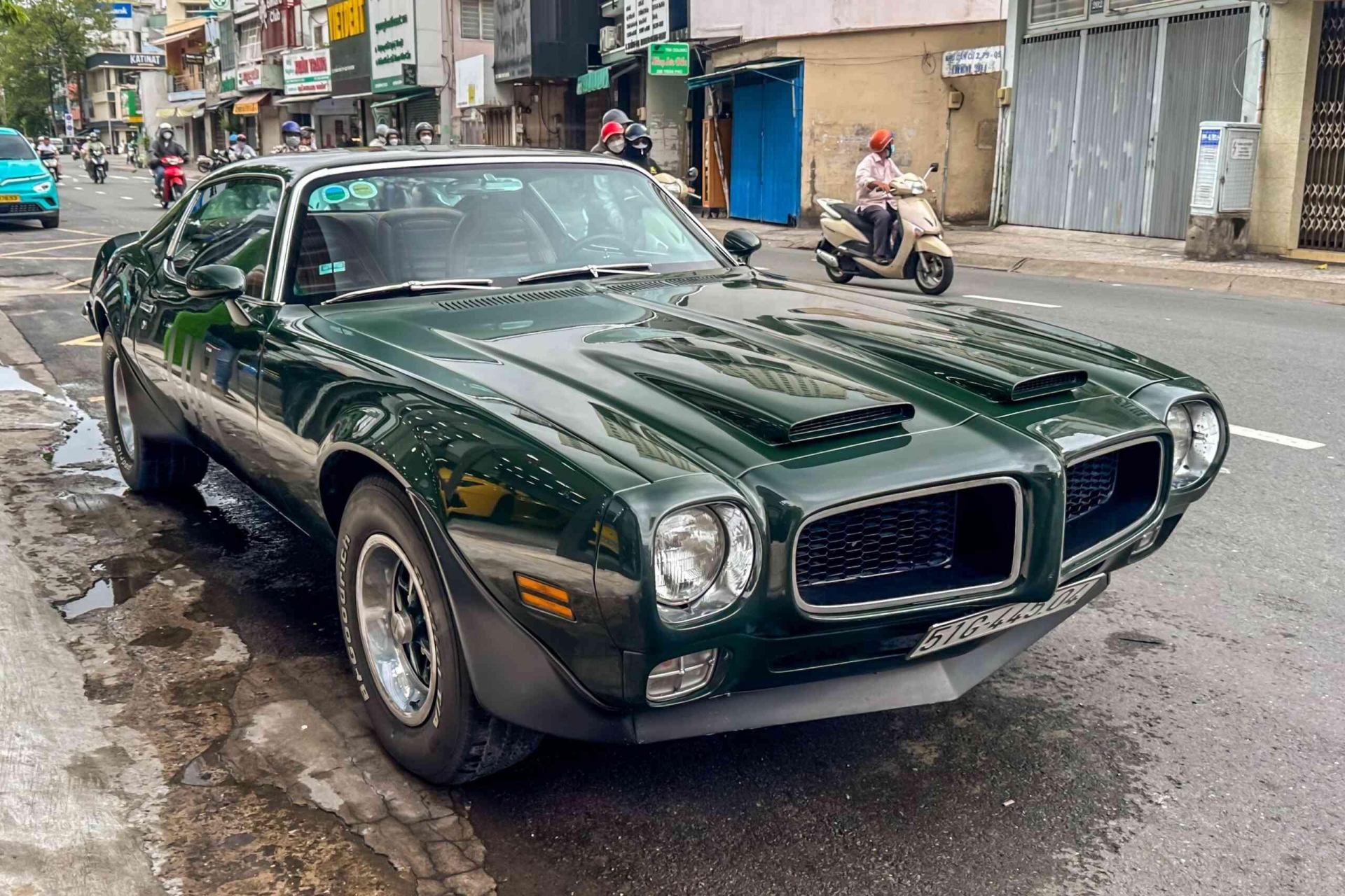 Siêu xe Pontiac Firebird hơn 50 năm tuổi của 'vua cà phê Việt Nam' có ...