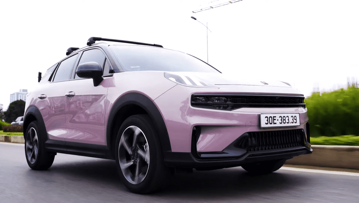 Lynk & Co 06 Core Plus chính thức cập bến Việt Nam, giá ưu đãi 659 ...