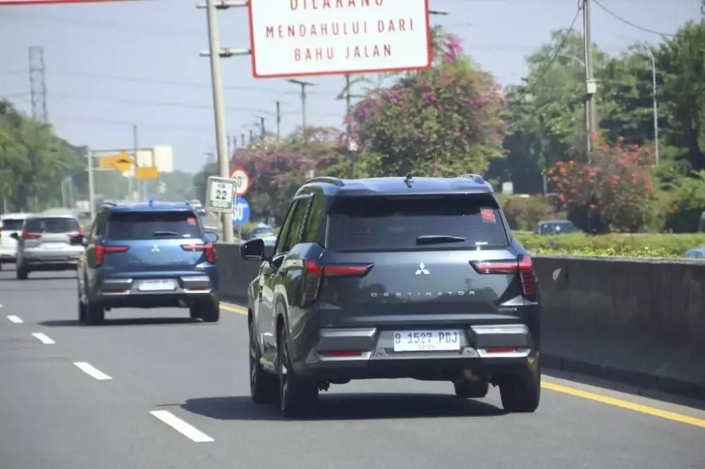 Sau 5 ngày mở bán, Mitsubishi Destinator thu hút 2.000 khách hàng đặt ...
