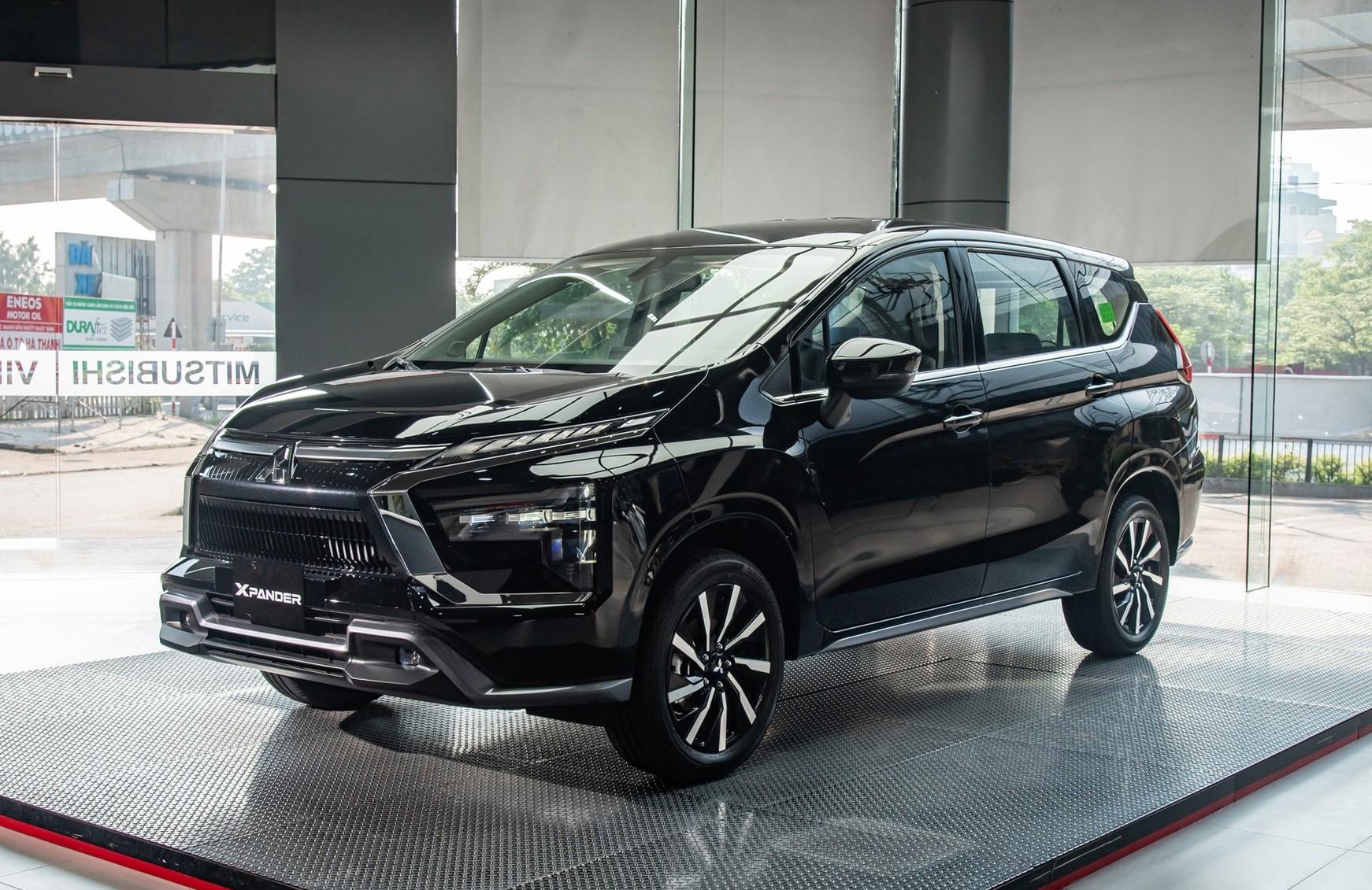 Mitsubishi Xpander 2025 vừa ra mắt khách Việt có gì khác so với bản ...