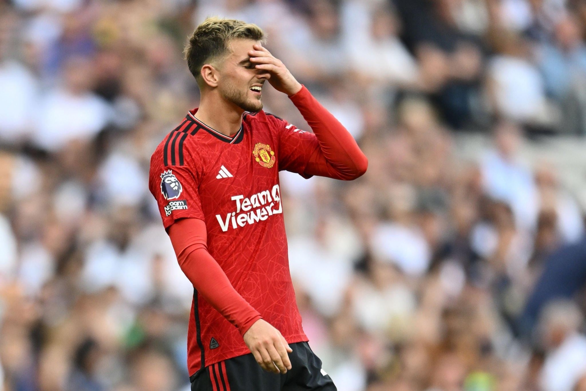 Đội hình MU tan hoang, Ten Hag sở hữu mảnh ghép hoàn hảo thay Mount