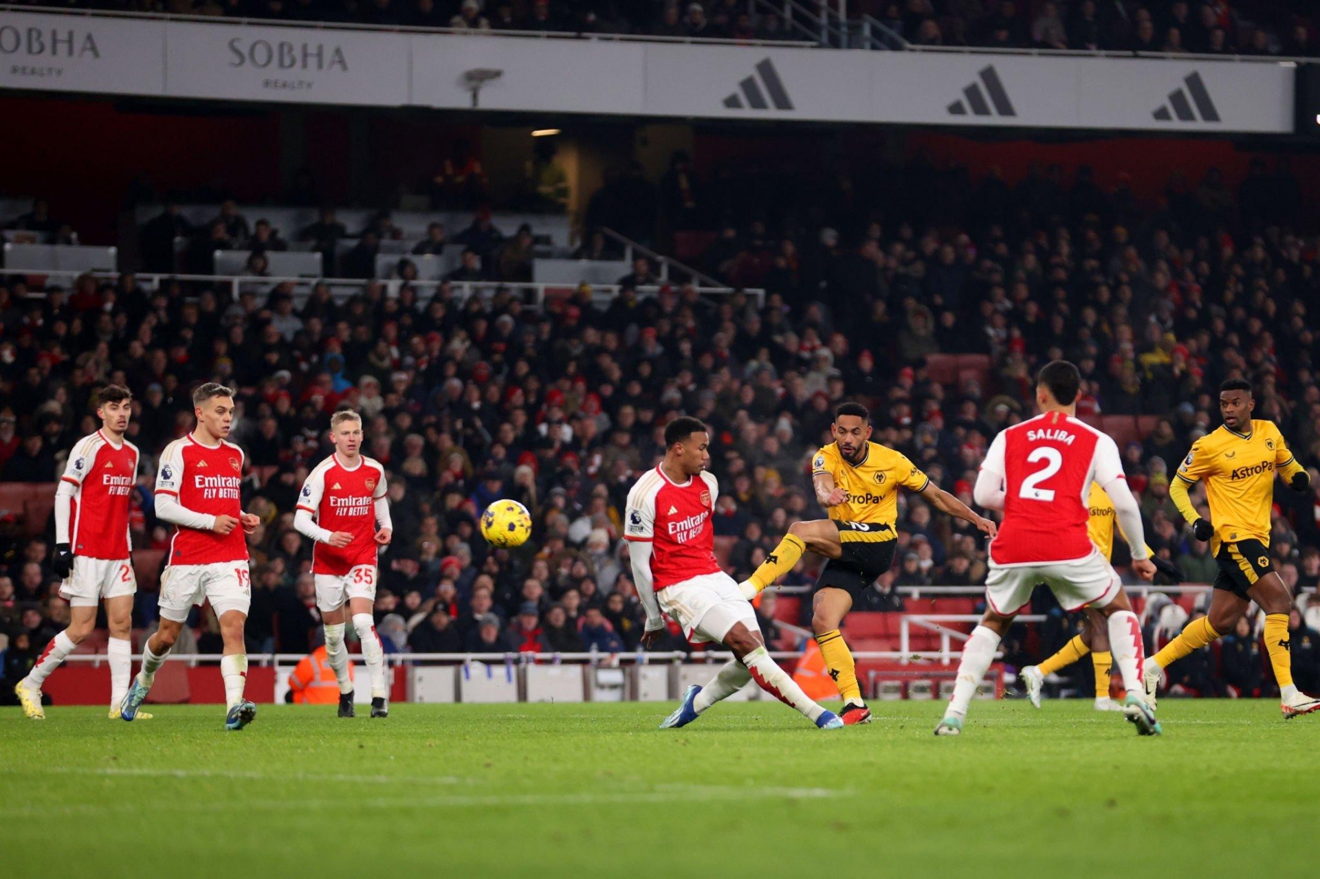 Kết quả Arsenal vs Wolves: Hàng công rực sáng, ngôi đầu vững tin