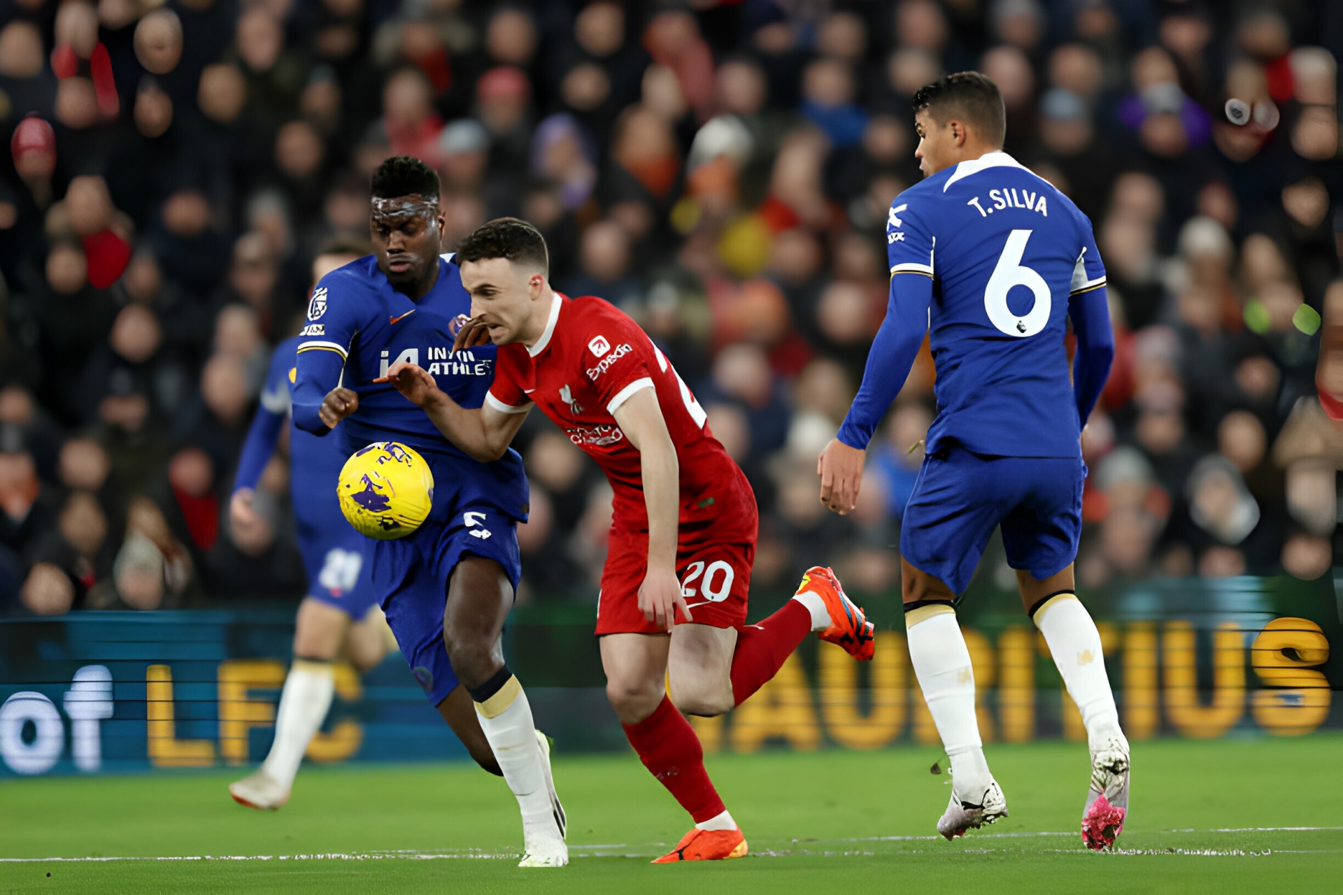 Kết quả Liverpool vs Chelsea: Tấn công vũ bão, nhân tố bất ngờ