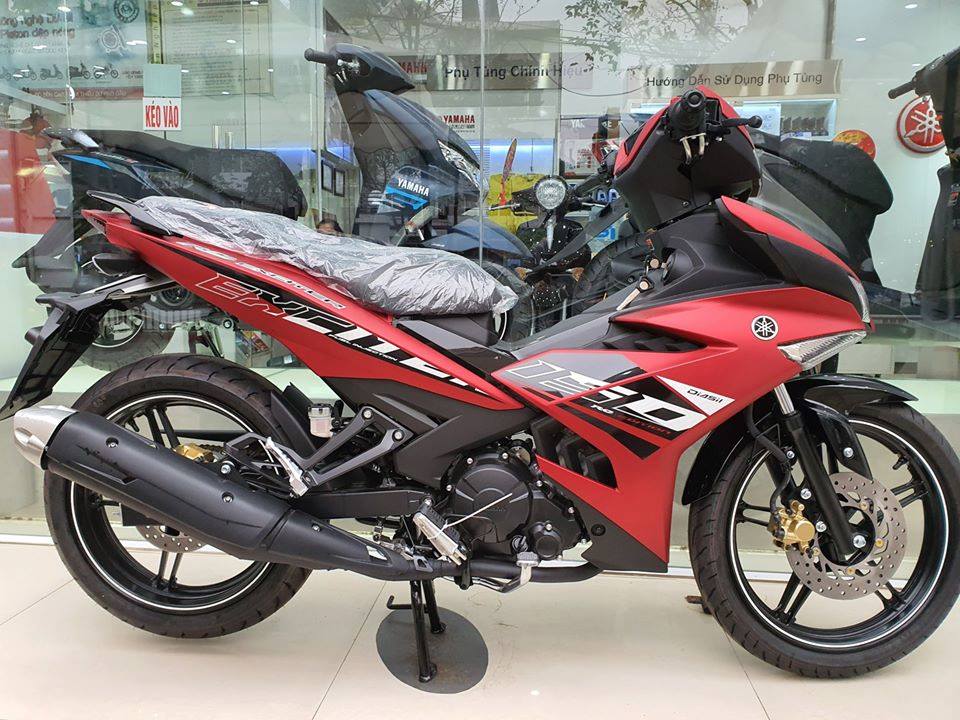 Giá xe Yamaha Exciter 2020 giảm mạnh, quyết đấu Honda Winner X