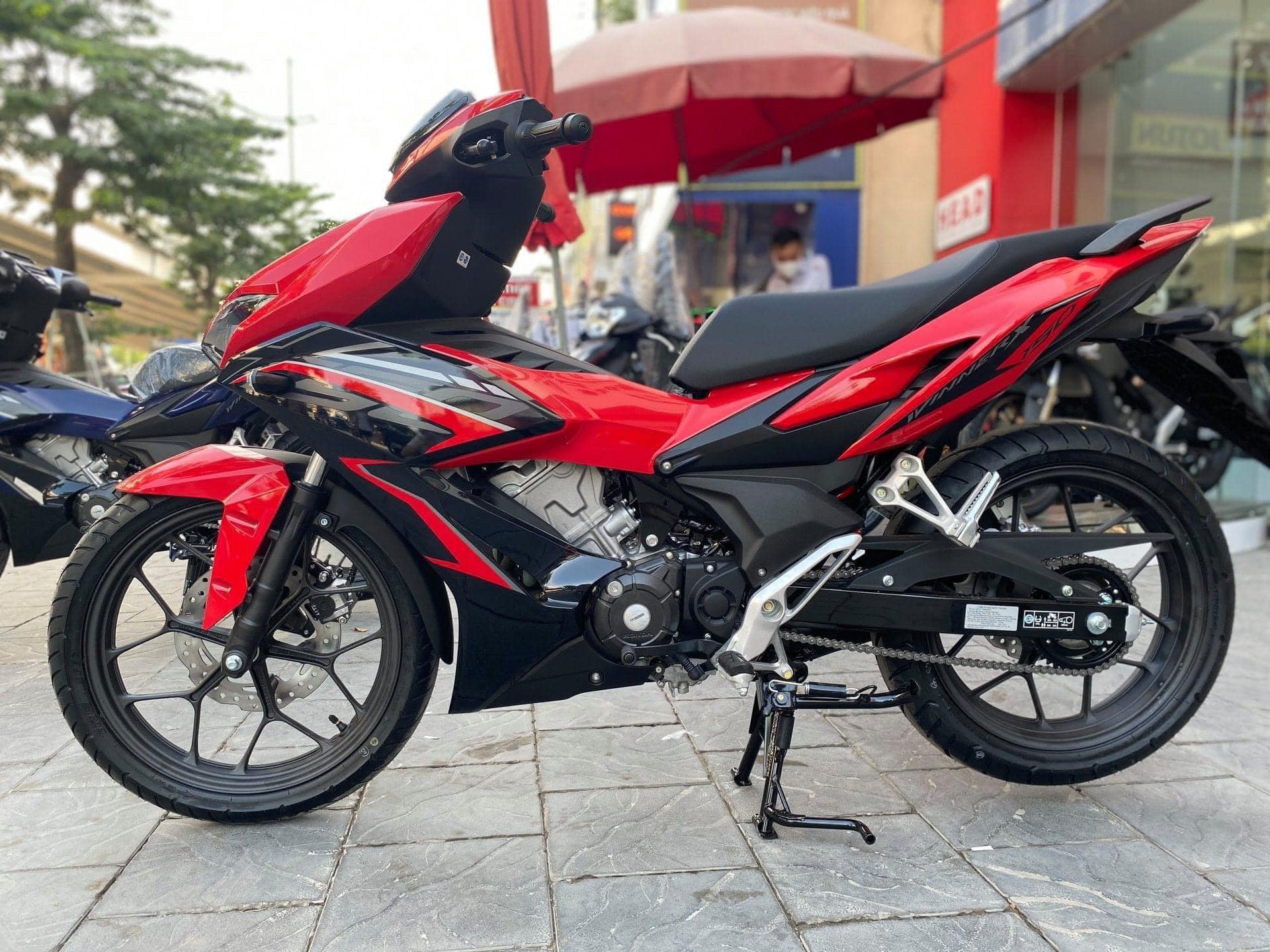 Giá Honda Winner X giảm mạnh khi có thông tin Exciter 155 VVA ra mắt