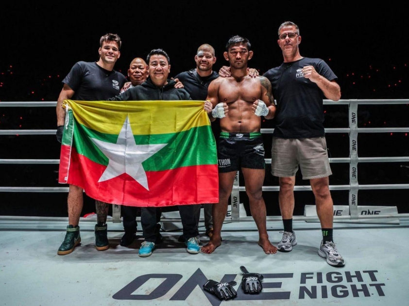 'Mãng xà Miến Điện' Aung La N Sang gia nhập Đại sảnh Danh vọng ONE Championship