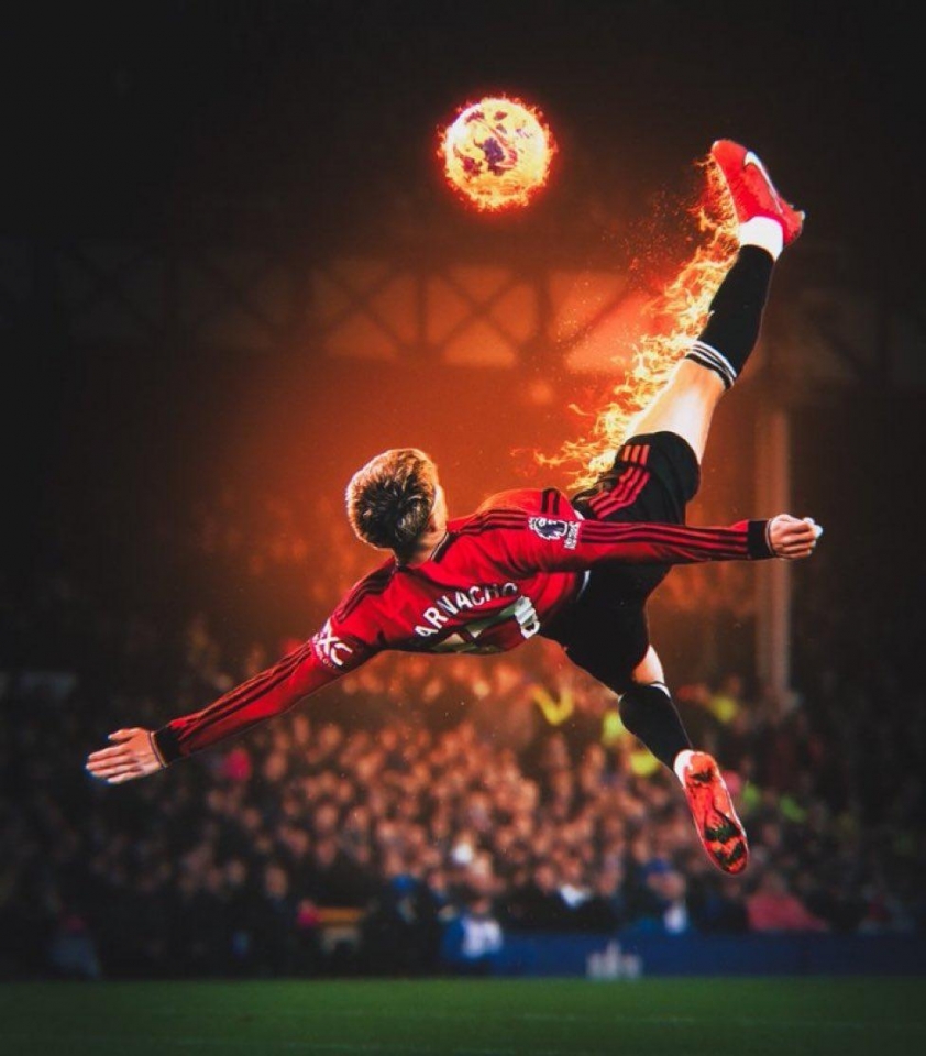 Garnacho phá vỡ sự im lặng kể từ khi bị loại ở derby Manchester