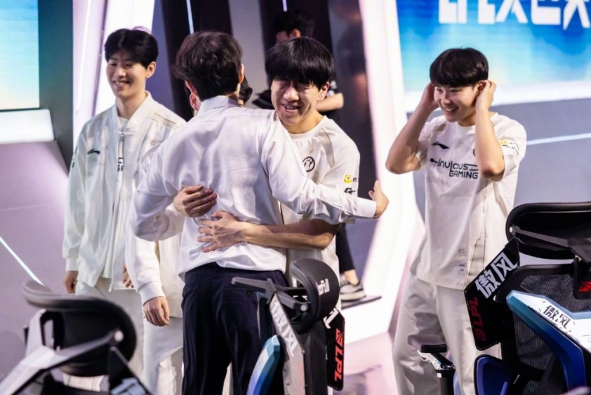 LPL đang 'tự hủy' trước thềm đại chiến IG vs T1