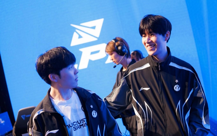 'Uẩn khúc' pha troll game của TheShy được hé lộ, IG 'bắt bài' T1 nhưng thực tiễn lại thất bại