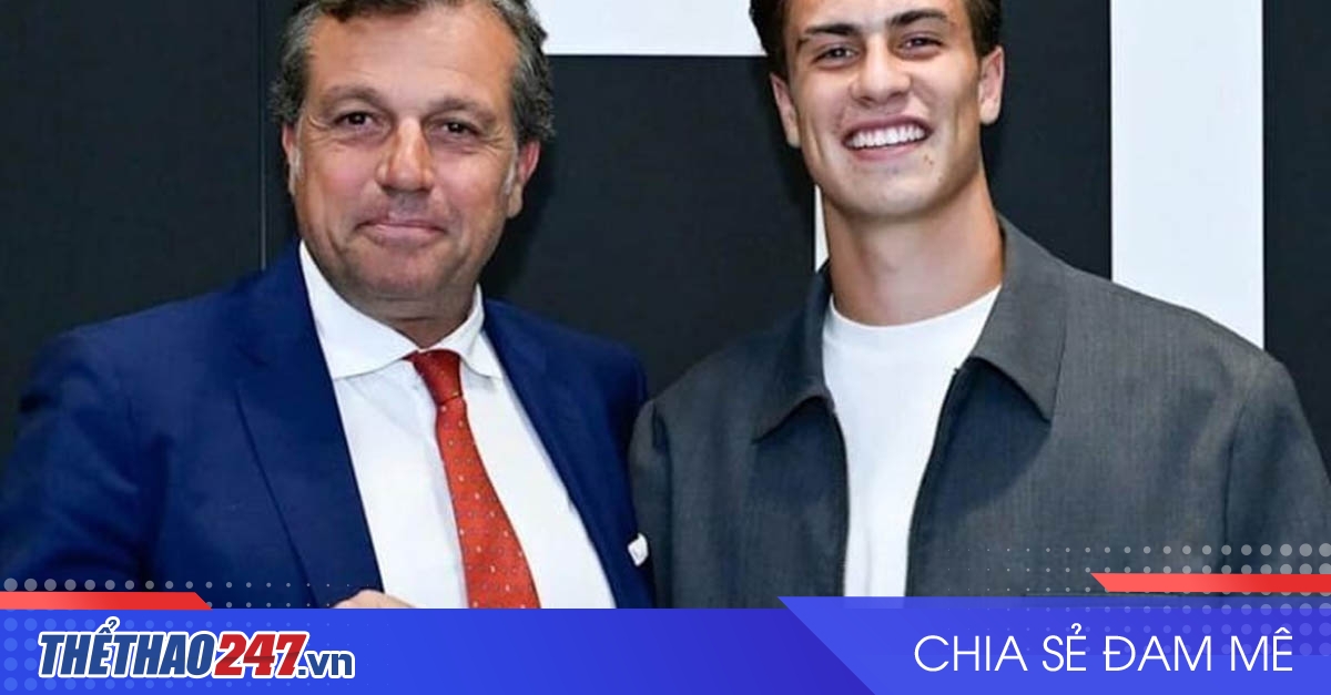 Juventus trao áo số 10 huyền thoại cho sao Thổ Nhĩ Kỳ