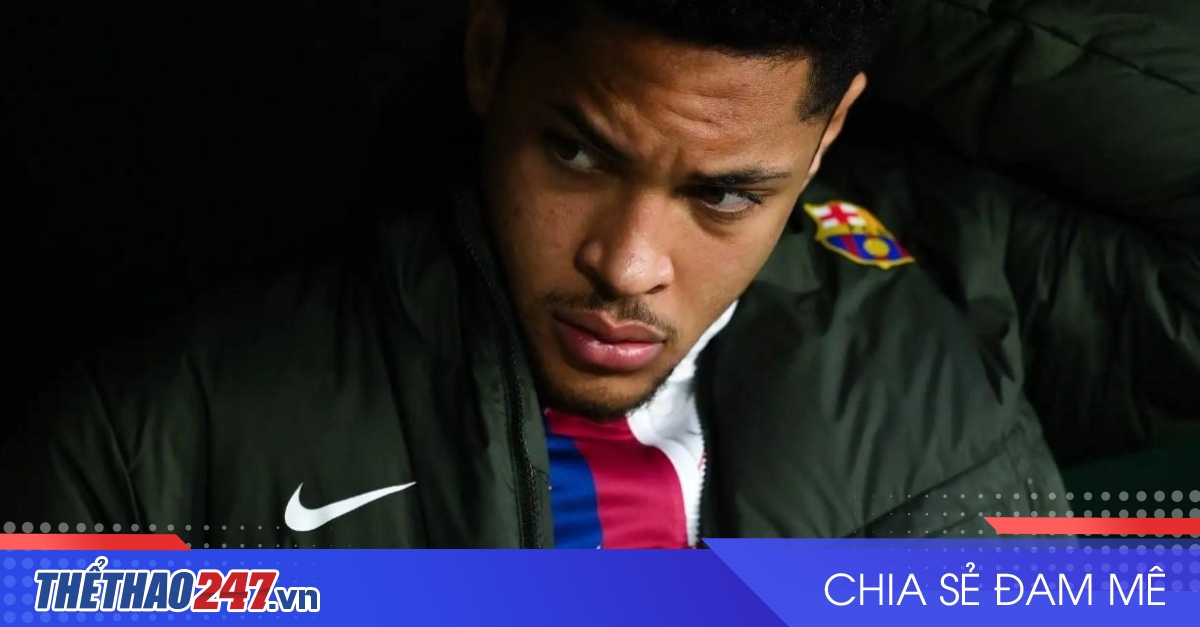 Deco: 'Vitor Roque bị vùi dập quá đáng ở Barca'