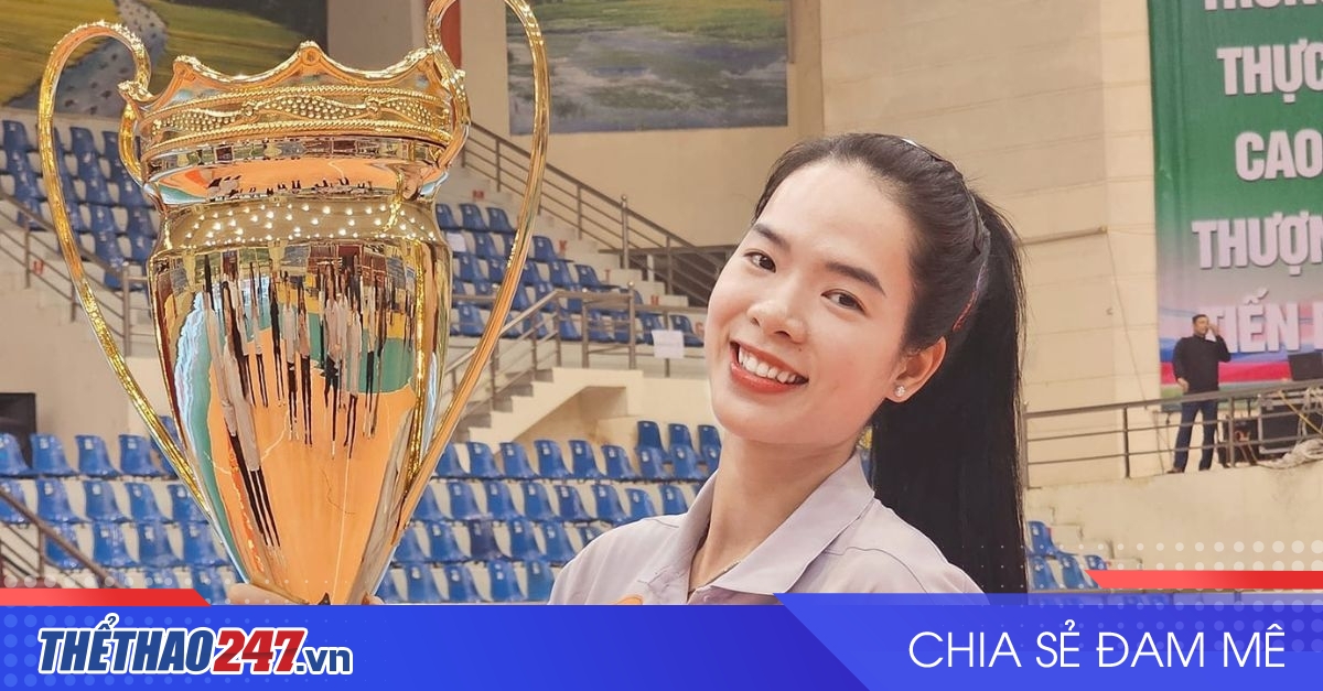 Trao giải cá nhân, bảng xếp hạng chung cuộc bóng chuyền Cúp Hoa Lư ...