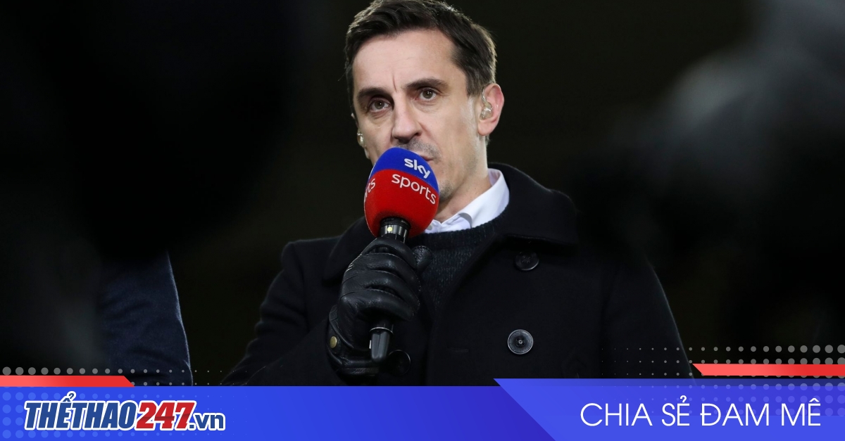 Neville chê một cầu thủ Tottenham sau trận thua đậm trước Liverpool