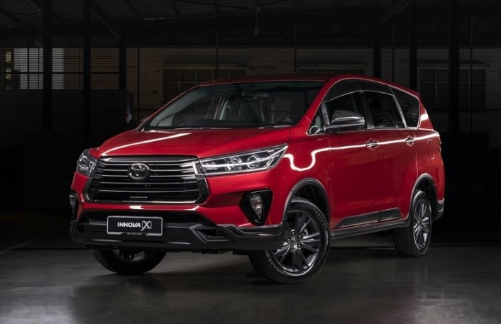 Toyota Innova 2022 chính thức ra mắt Đông Nam Á, trang bị 'xịn sò' hơn ...