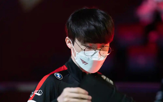 Faker: 'Zeri cực mạnh ở giai đoạn giữa và cuối game'