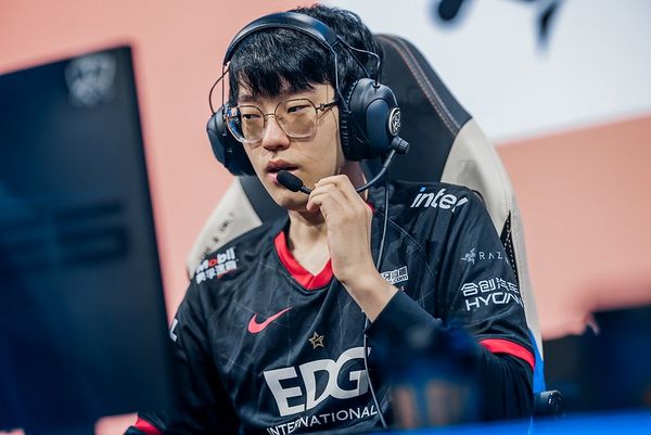 Đội hình của EDward Gaming trong mùa giải 2023