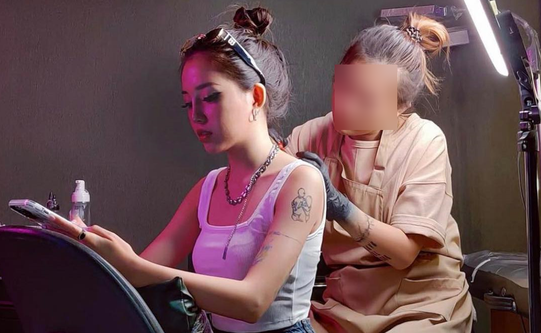 Nữ streamer Linh Ngọc Đàm mâu thuẫn với gia đình vì sở thích xăm hình