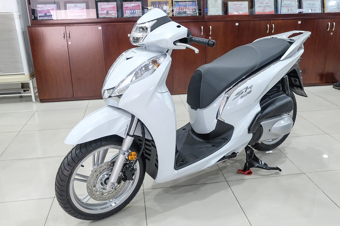 Hơn 1.300 xe Honda SH 300i bị triệu hồi tại Việt Nam