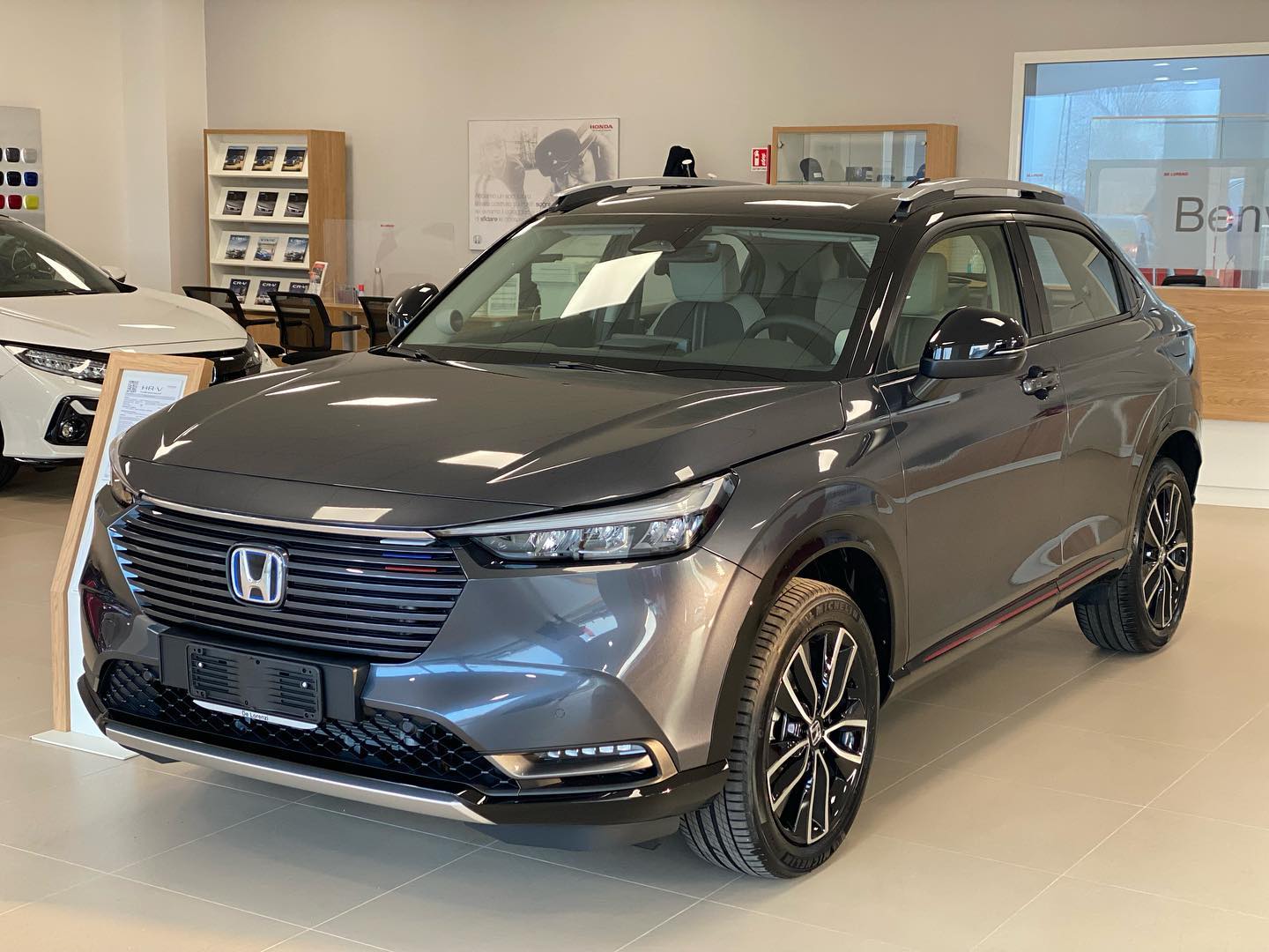 Honda HR-V 2022 rục rịch ra mắt tại Việt Nam, các đại lý đã nhận cọc