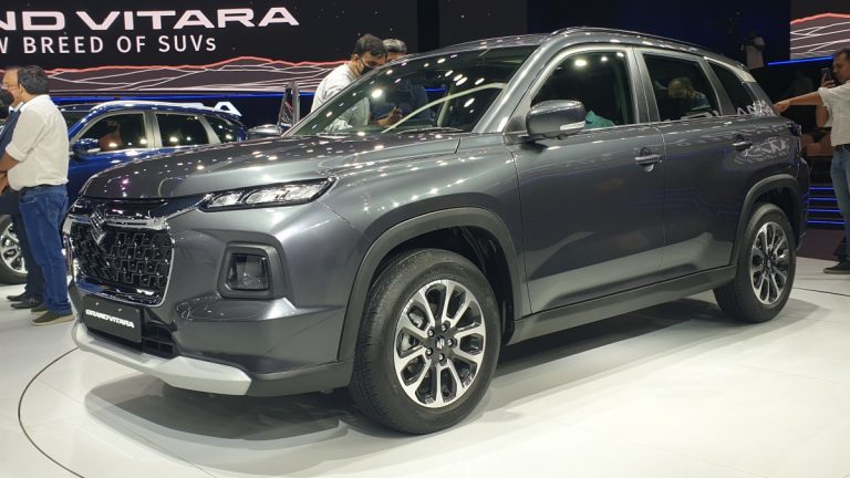 SUV hạng B giá siêu hấp dẫn của Suzuki chính thức ra mắt, đe nẹt Kia Seltos