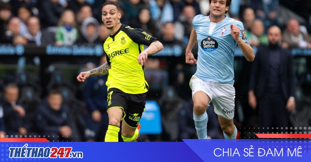 Rời MU và tỏa sáng, Antony được truyền thông tung hô