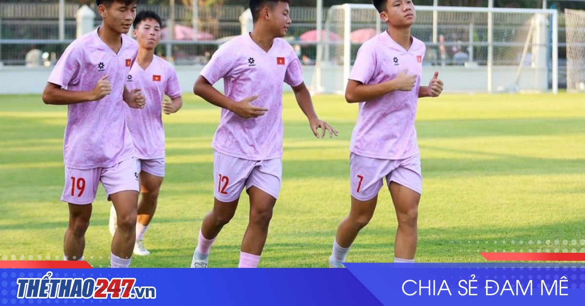 VIDEO: U16 Việt Nam tập luyện trở lại sau trận hòa Campuchia