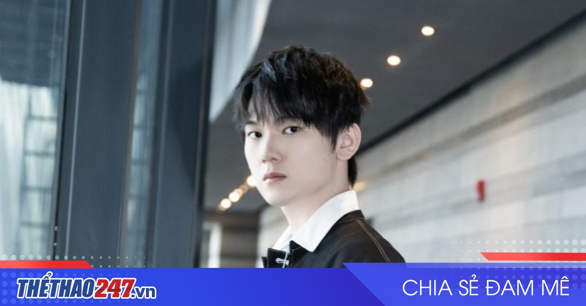 Hạ gục IG, JackeyLove quyết tâm giành skin CKTG thứ 2