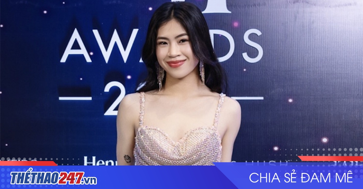 Thanh Nhã khiến NHM ngỡ ngàng